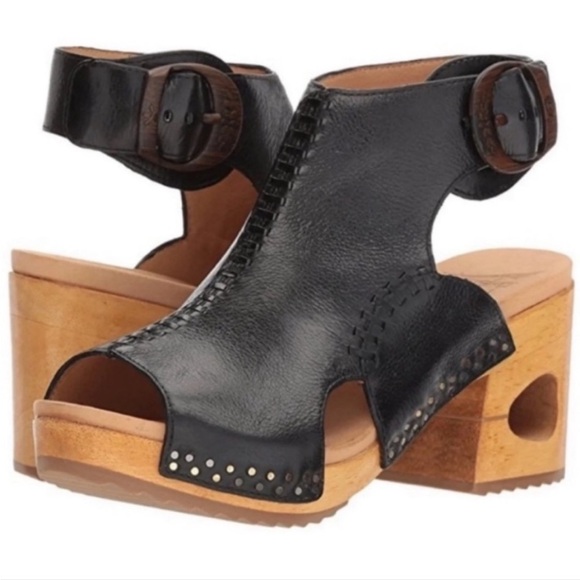 Dansko | Shoes | Rare Dansko Octavia Black Leather Sandals Wooden Clog ...